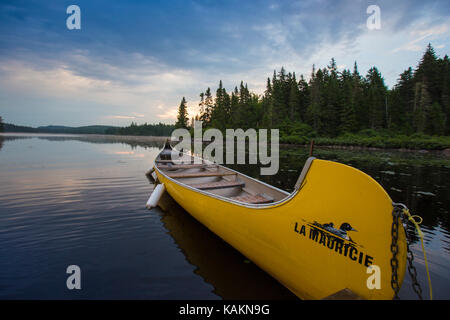 Canoe rabaska in Mauricie National Park Stock Photo - Alamy