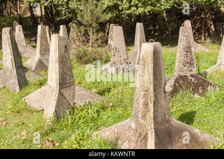 Dragons teeth anti tank defences on Studland Beach near Poole in Stock ...