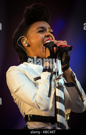 Janelle Monáe Robinson, American singer, songwriter, rapper, actress ...