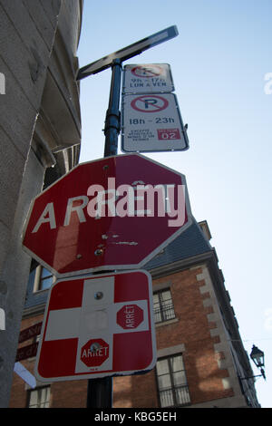 French stop sign "arrêt" in Montréal, Québec, Canada Stock Photo ...