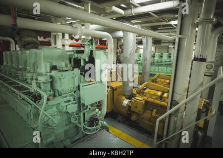 Interior of container ship engine Stock Photo - Alamy