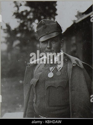 A historical image from the Kriegsalbum 28 collection, depicting the ...