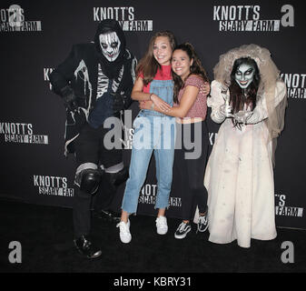 Maddie Ziegler and Mackenzie Ziegler at the Knott's Scary Farm And ...