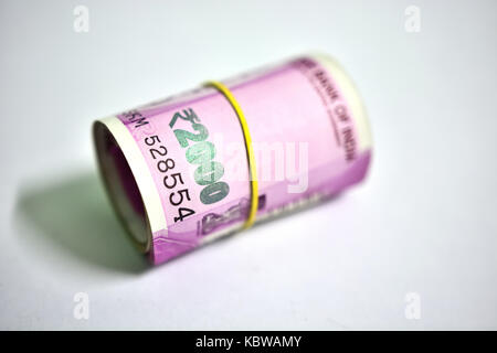 Indian 2000 Rs currency note on white background Stock Photo - Alamy