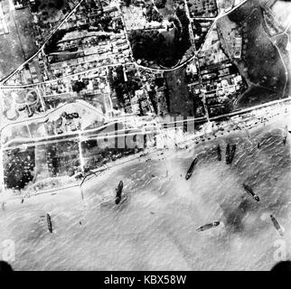 Aerial photography of allied bombardments during World War II Stock ...