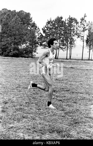 Alberto Salazar (USA) #2 competing in the 1984 men's US Olympic ...