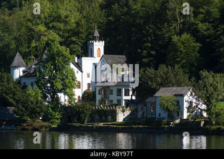 Castle Schloss on the Shoreline of Lake Hallstatt Stock Photo - Alamy