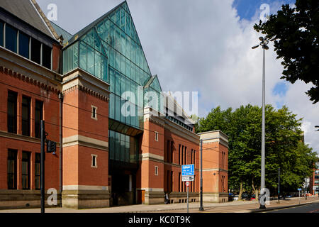 Minshull Street Crown Court building, designed by Thomas Worthington ...