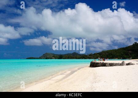 Matira Beach, Bora Bora Stock Photo - Alamy