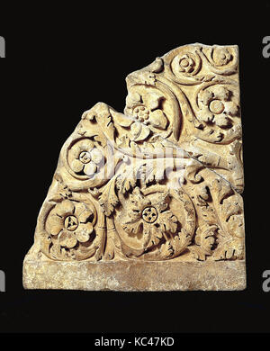 Marble corner acroterion with acanthus scrolls, 1st half of 1st century ...