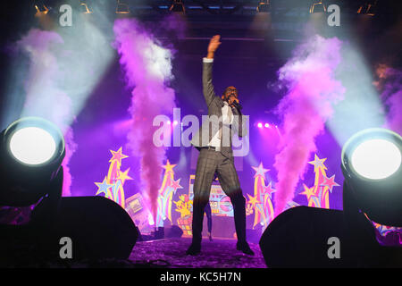 LayZee (or Lazy Dee, civil name Delroy Rennalls), former member of ...