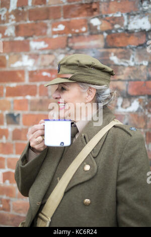 1940's vintage, lady in 40's costume, Welshpool 40's weekend Stock ...