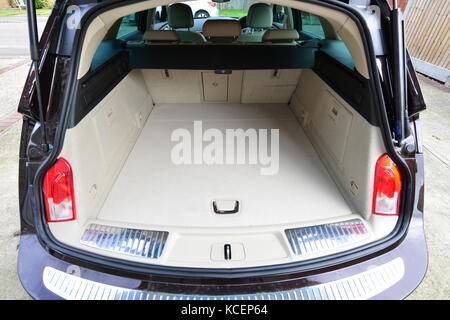 Open tailgate on a luxury estate Stock Photo - Alamy