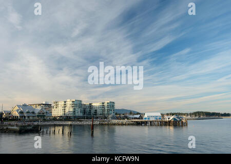 Sidney Pier Hotel, Sidney, BC Canada Stock Photo - Alamy