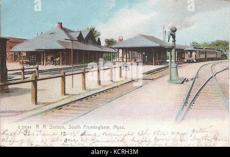 Framingham station old postcard Stock Photo - Alamy