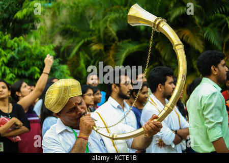 music, instruments, wind instruments, Kombu, Indian trumpet, 20th ...