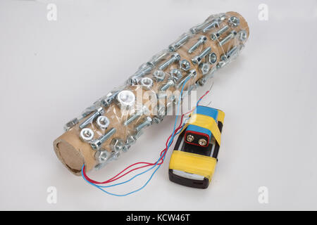 Pipe Bomb with cell phone firing device Stock Photo - Alamy