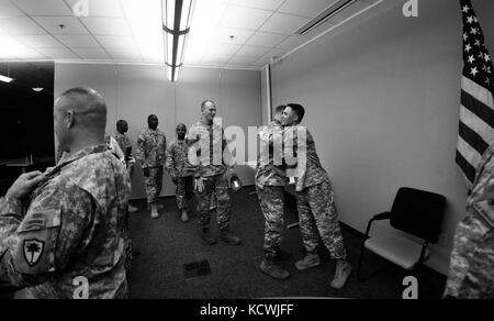 Army National Guard Command Sergeant Major John T. Raines delivers ...