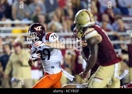 Virginia Tech tight end Dalton Keene runs a drill at the NFL football ...
