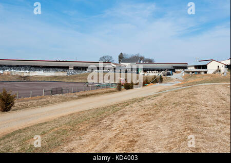 LIQUID MANURE STORAGE LAGOON Stock Photo - Alamy