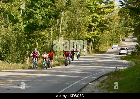 Winding, curvy road in Door County, Highway 42, near Death's Door and ...