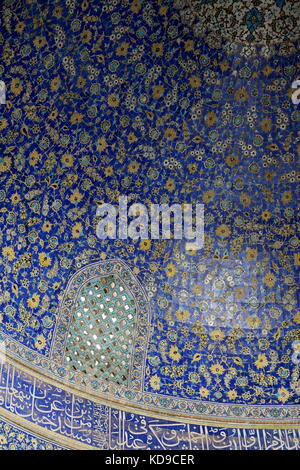 Sheikh Lotfollah Mosque, one of the masterpieces of Iranian ...