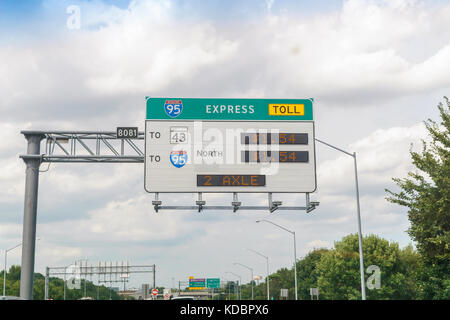 E-ZPass toll booth Stock Photo - Alamy