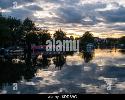 Fry's Island, River Thames, Reading, Berkshire, England, UK, GB Stock ...