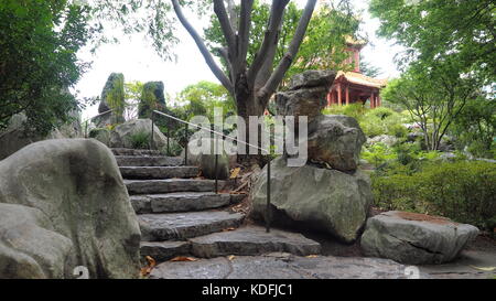 Walkway in traditional chinese garden. Shanghai, China Stock Photo - Alamy
