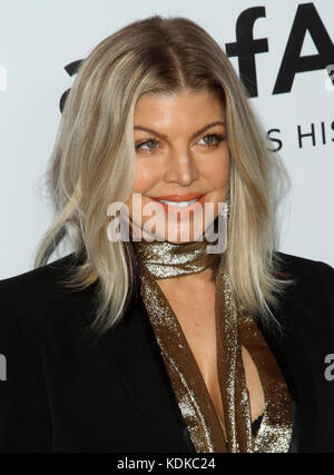 BEVERLY HILLS- OCTOBER 13: Fergie at amfAR Los Angeles 2017 at Ron ...