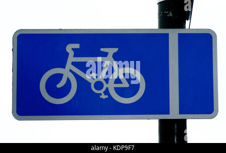 Cycle lane sign Stock Photo - Alamy