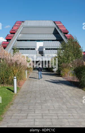 The Yang Fujia building (Make Architects), Jubilee Campus, Nottingham ...