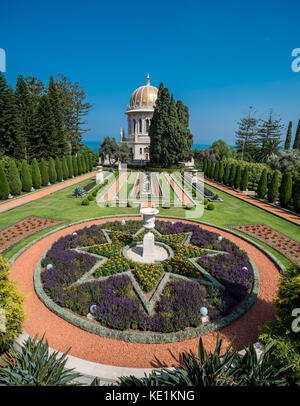 Israel, Haifa: Bahá'í World Centre buildings - a place of pilgrimage ...