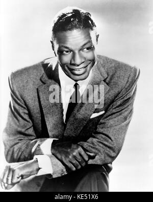 Nat King Cole performing in Chicago, June 1954 Stock Photo - Alamy