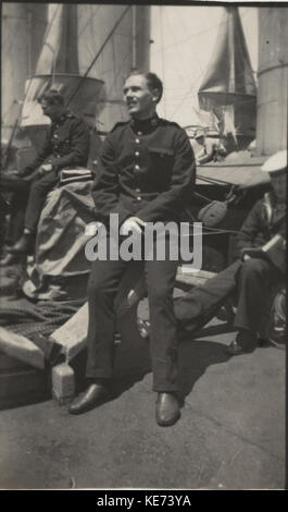 Crewmen aboard HMCS Niobe LAC 3611528 Stock Photo - Alamy