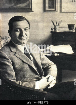 Goffredo Parise, Italian writer and journalist, wearing an elegant suit ...