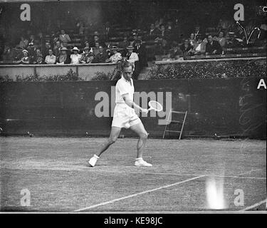 33835 Adrian Quist on centre court A White City Stock Photo - Alamy