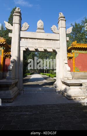 Dragon and Phoenix Gate, Sacred Way of the Ming Tombs, Changling ...