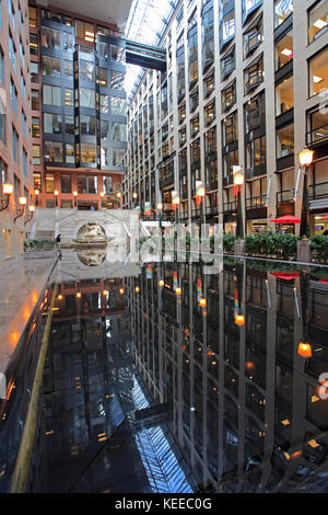 interior, World Trade Centre Montreal, Centre de Commerce mondial de ...