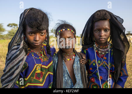 Chad. 27th Sep, 2016. A Wodaabe woman wearing plastic beads and ...
