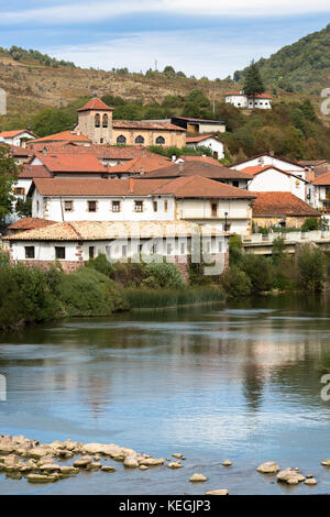 SPAIN, SPANISH BASQUE COUNTRY. NAVARRE, DESERT DES BARDENAS, VIEW OF ...