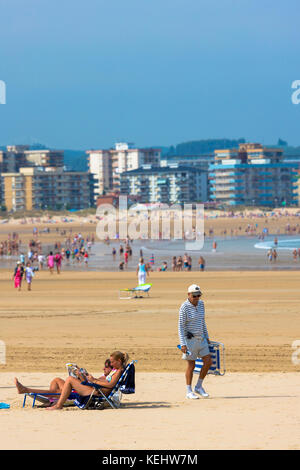 Beach of Laredo, Cantabria, Spain on sunrise Stock Photo - Alamy