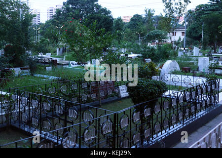 Dhaka Banani Graveyard Stock Photo - Alamy
