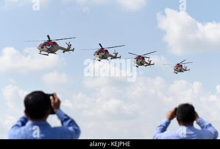 Allahabad: SARANG team of Indian Air force pilot showing their skill at ...