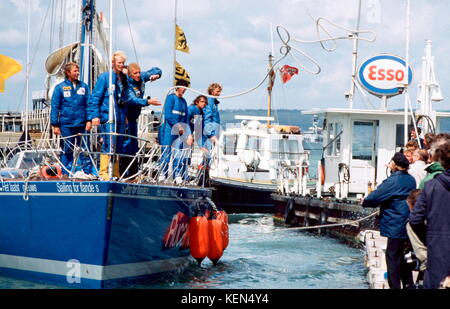 AJAXNETPHOTO. 1986. GOSPORT, ENGLAND. - SAILING - HISTORY - WHITBREAD ...