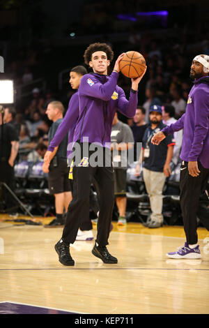 New Orleans Pelicans guard Lonzo Ball (2) in the first half of an NBA ...