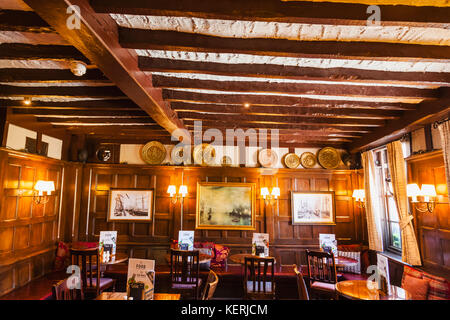 Interior of The Prospect of Whitby pub, Wapping Wall, Wapping, London ...