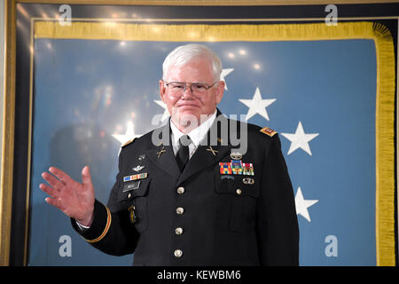 Vietnam War US Special Forces badges Stock Photo - Alamy