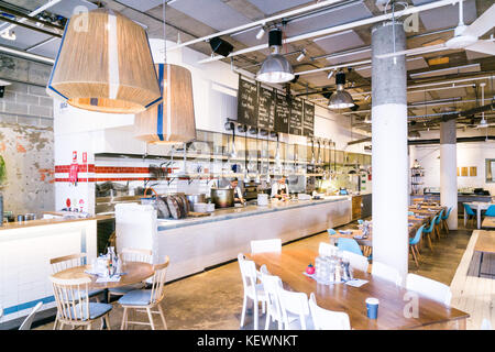 Coogee Pavillion in South Sydney Stock Photo - Alamy