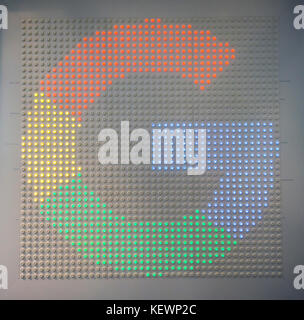 The Home Wall at the Google Pop Up store on Fifth Avenue featuring the ...
